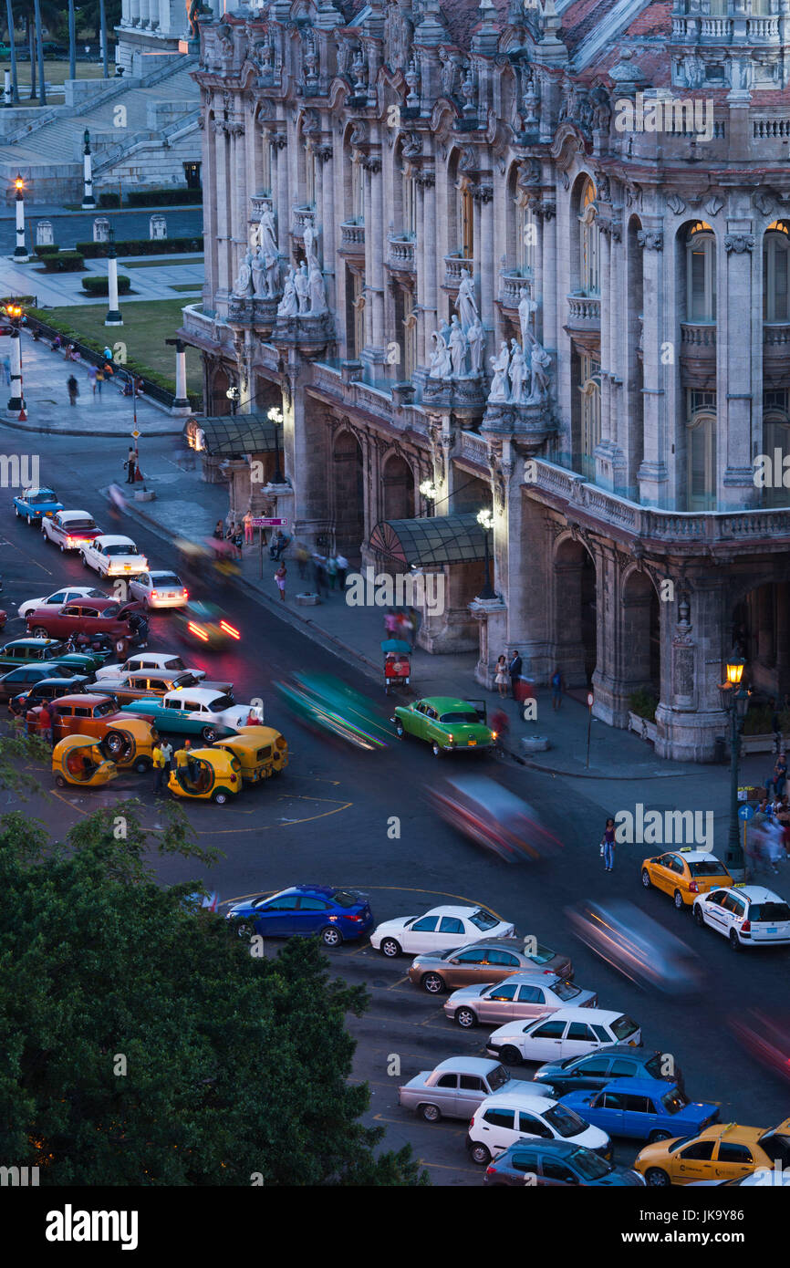 Traffic overview by the parque central hi-res stock photography and ...