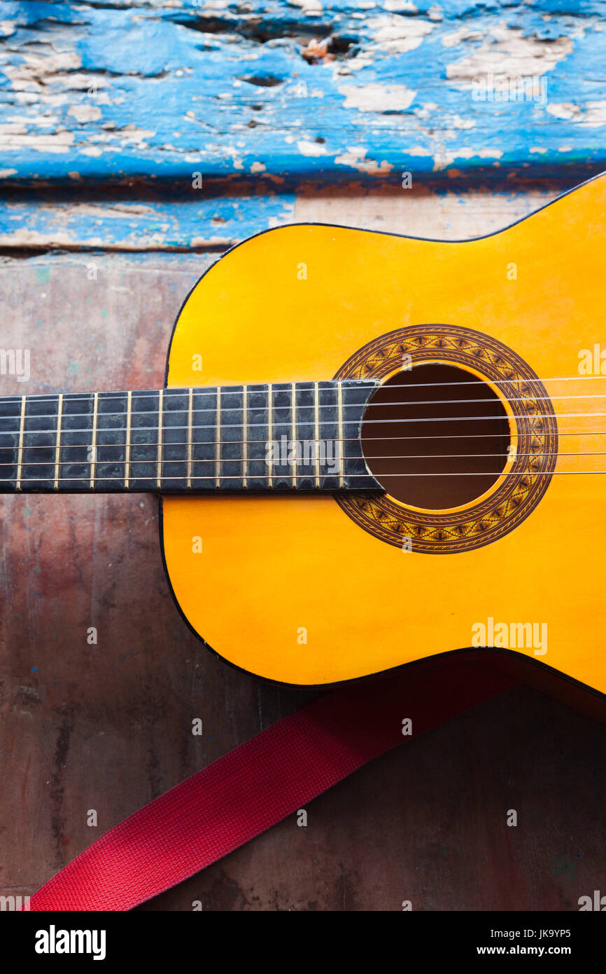 Cuba, Sancti Spiritus Province, Trinidad, Cuban guitar Stock Photo - Alamy