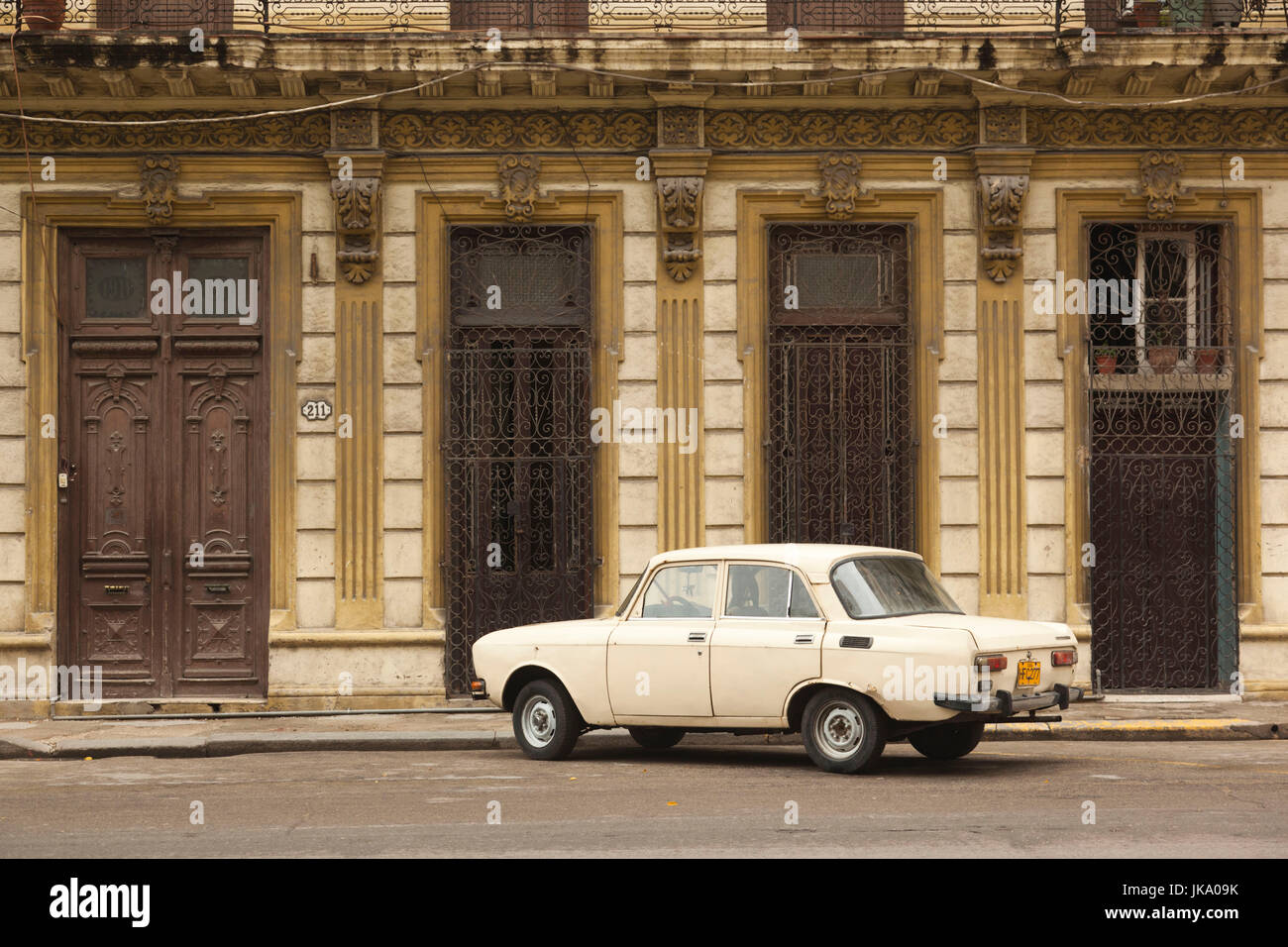 Moskvich vehicle hi-res stock photography and images - Alamy