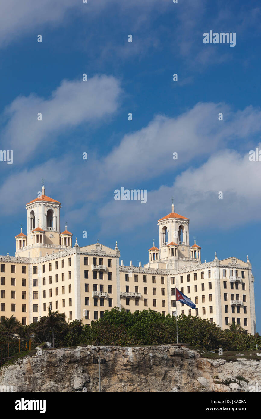 Havana vedado hi-res stock photography and images - Alamy