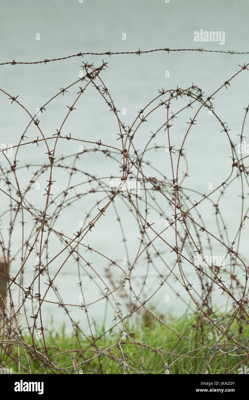 Ww2 era barbed wire hi-res stock photography and images - Alamy