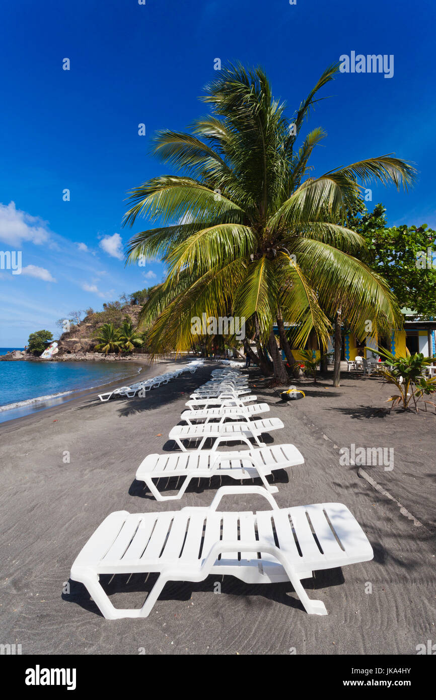 Dominica beach hi-res stock photography and images - Alamy