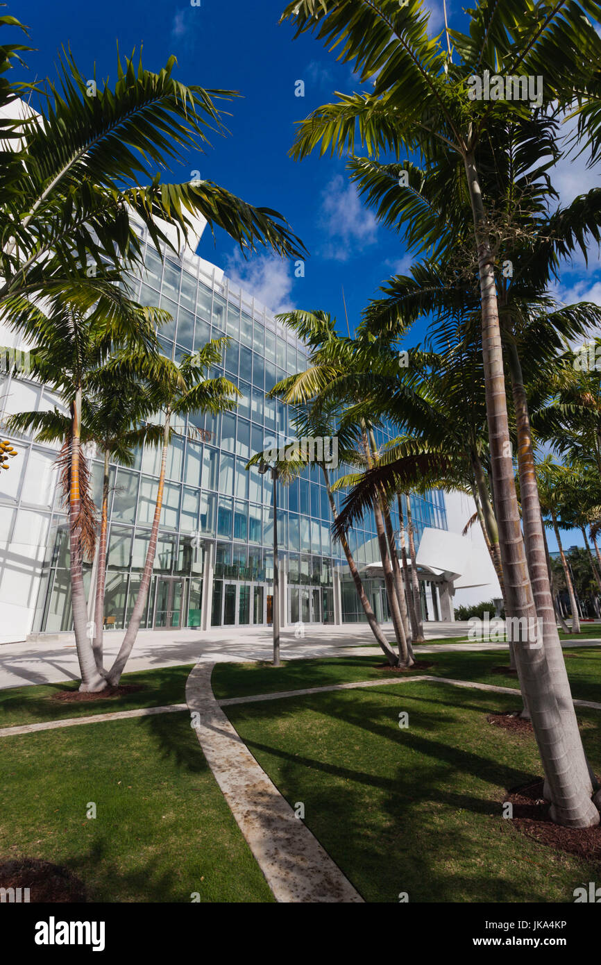 USA, Miami Beach, South Beach, New World Center, symphony hall ...
