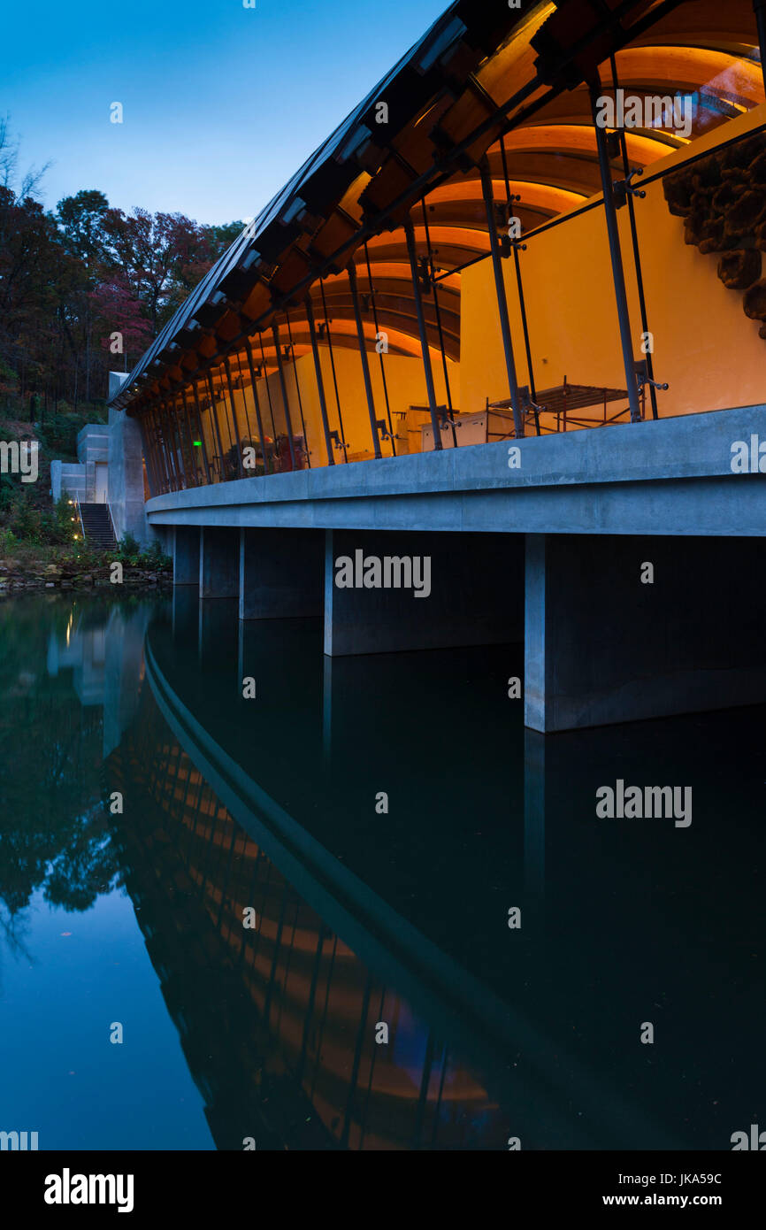 Crystal bridges museum of american art hi-res stock photography and ...
