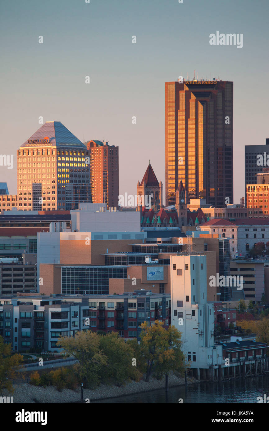 USA, Minnesota, Minneapolis, St. Paul, elevated skyline from ...