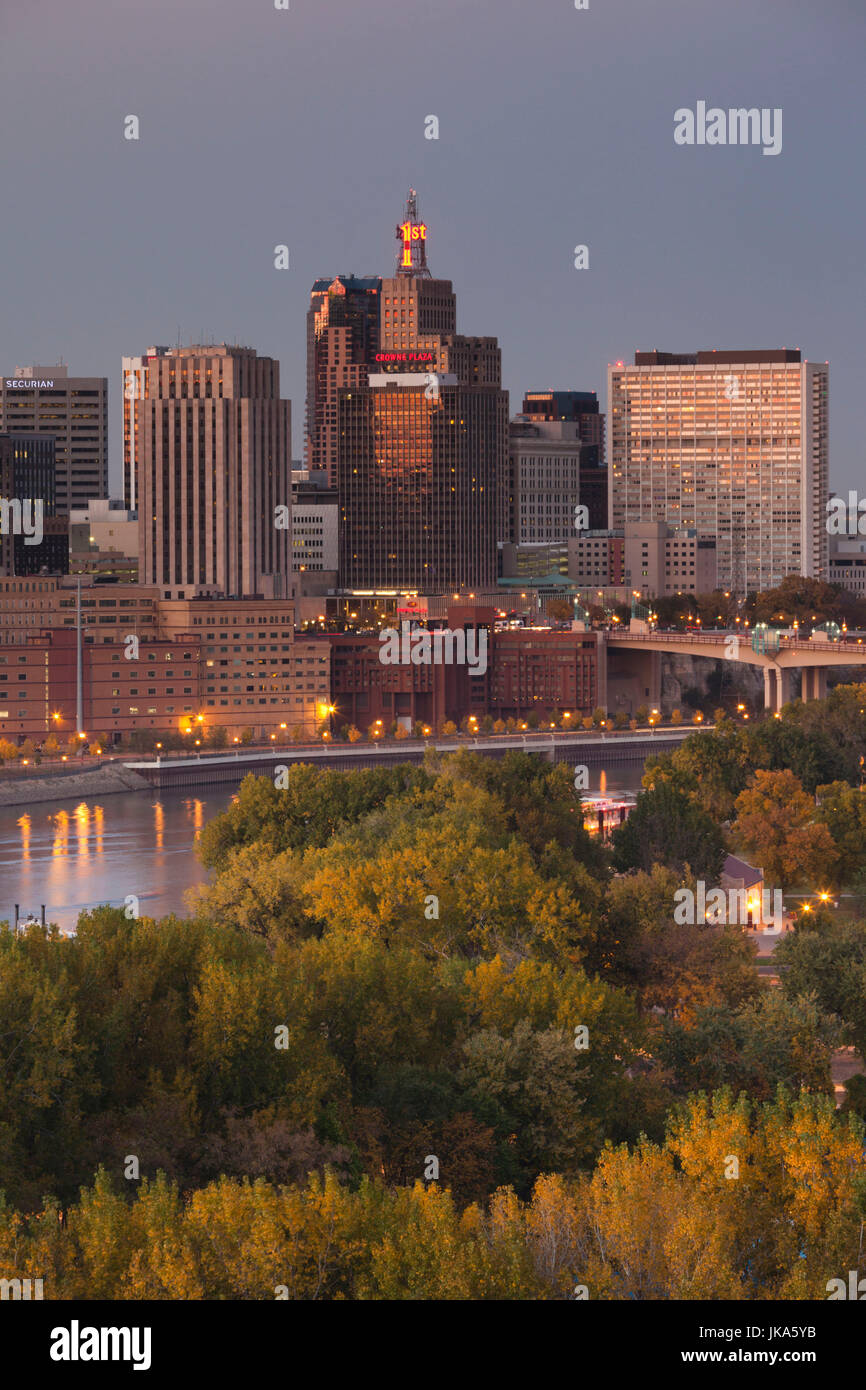USA, Minnesota, Minneapolis, St. Paul, elevated skyline from ...