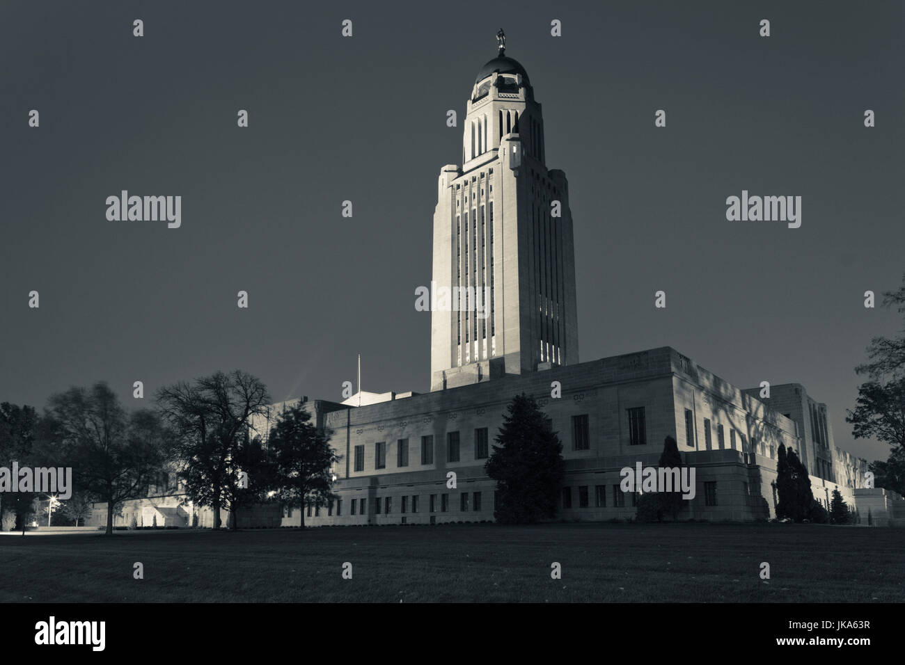 Nebraska State Capitol Building High Resolution Stock Photography and ...