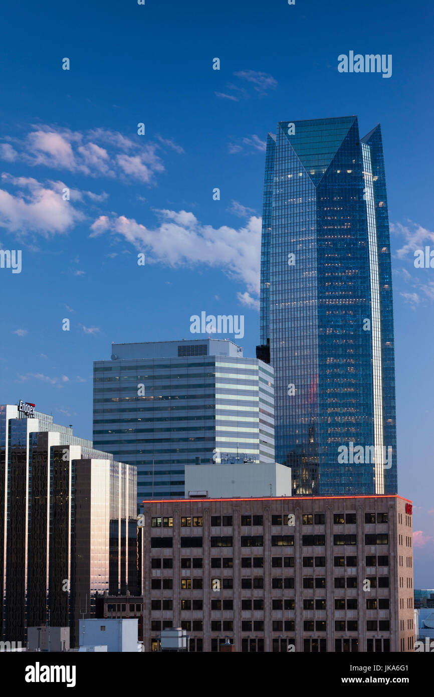 Elevated city skyline with devon tower hi-res stock photography and ...