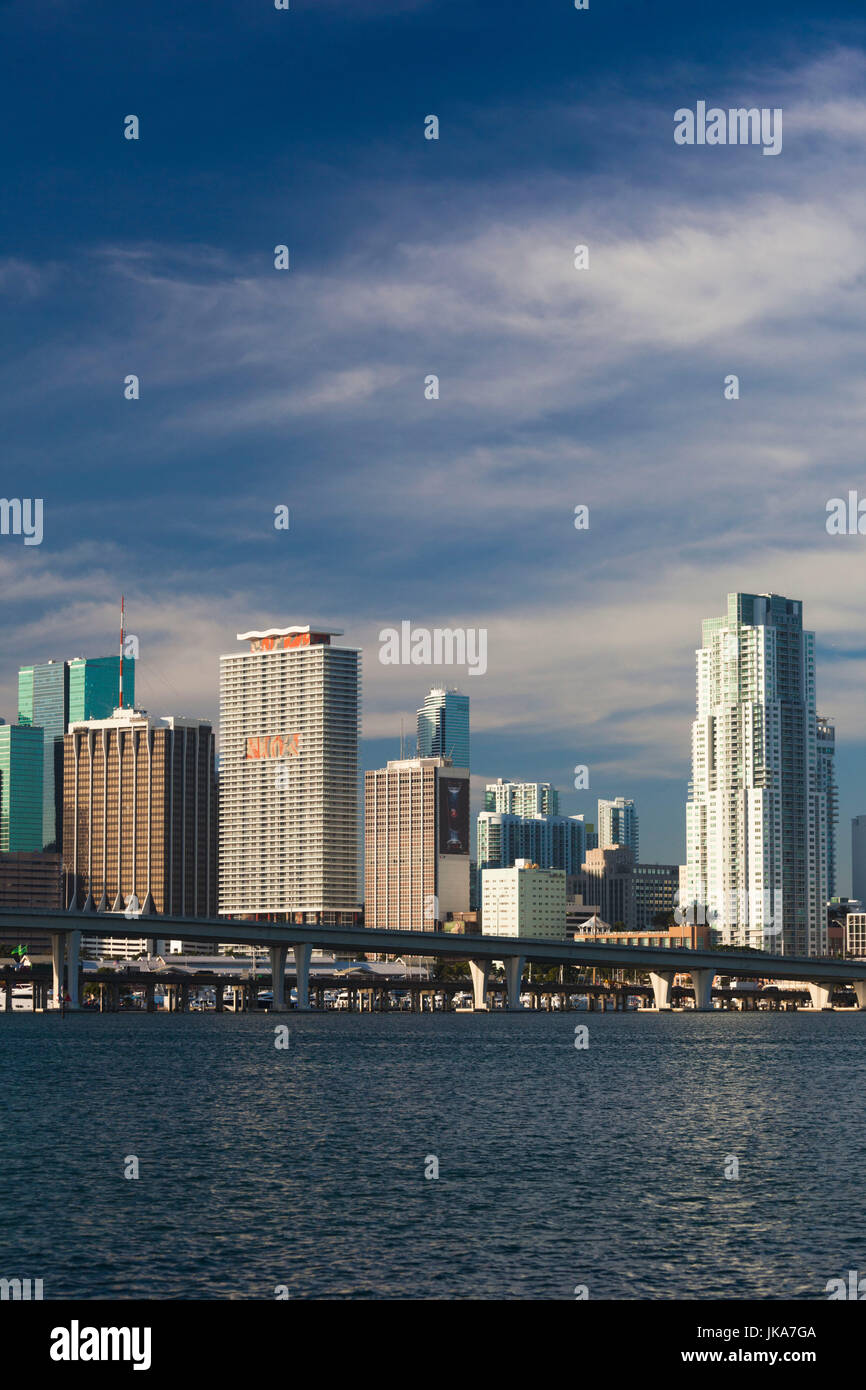 City skyline from watson island hi-res stock photography and images - Alamy