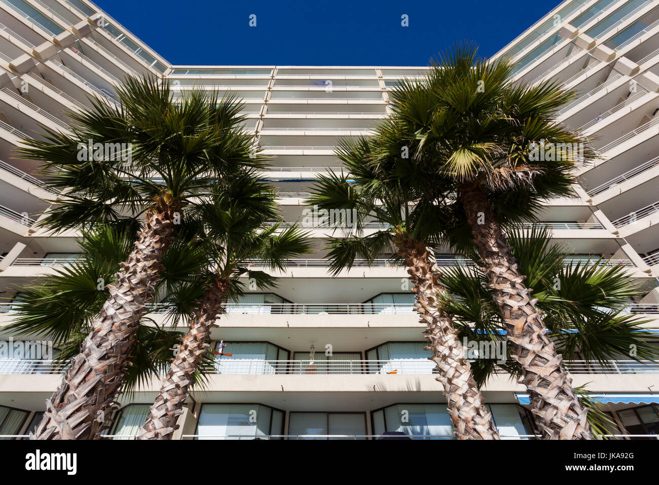 Chile, Algarrobo, San Alfonso del Mar, World's largest man-made pool ...