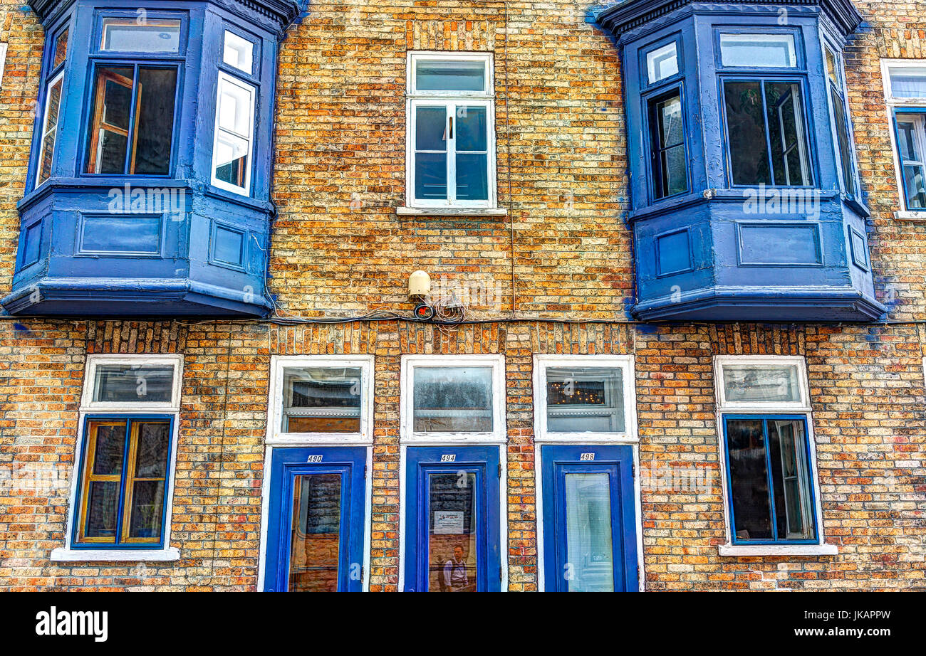 Architecture brick bay windows hi-res stock photography and images - Alamy