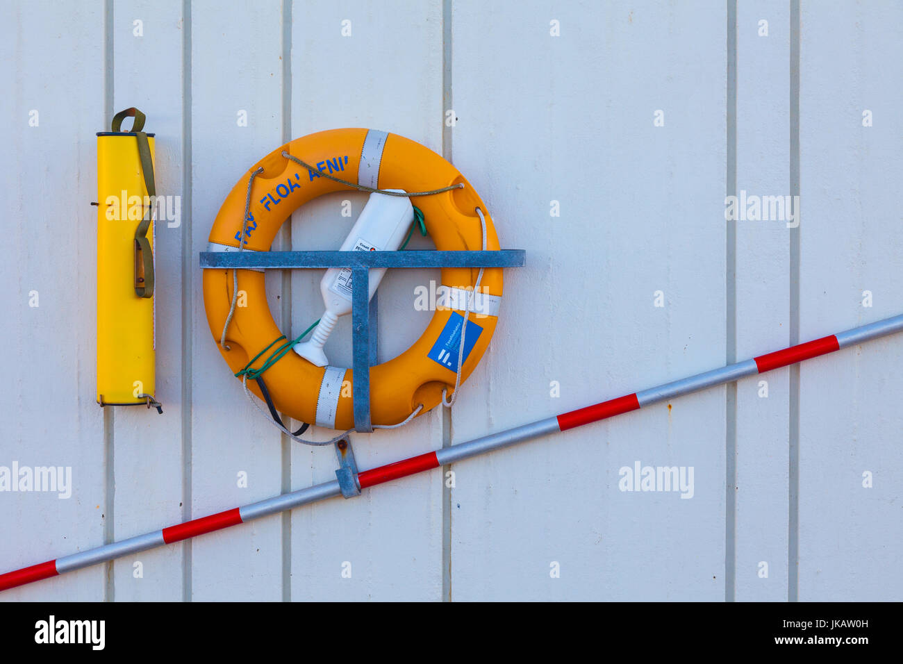 Life saving apparatus hi-res stock photography and images - Alamy