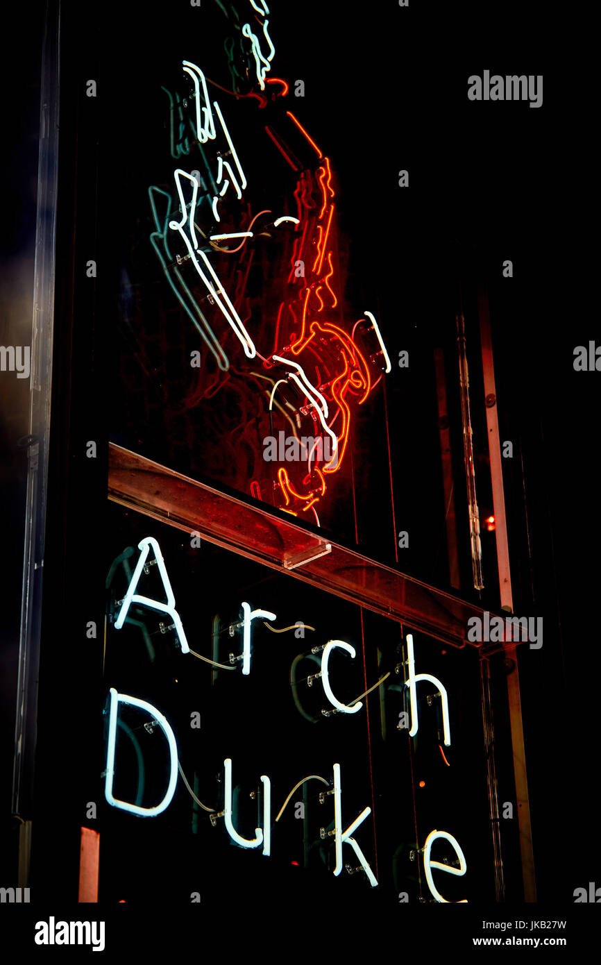 Duke of bar hi-res stock photography and images - Alamy