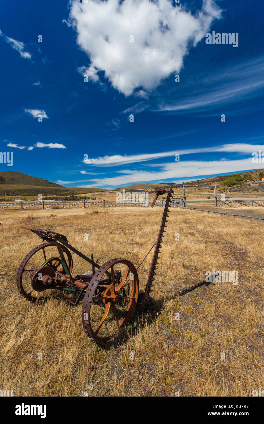 Old estancia ranch equipment hi-res stock photography and images - Alamy