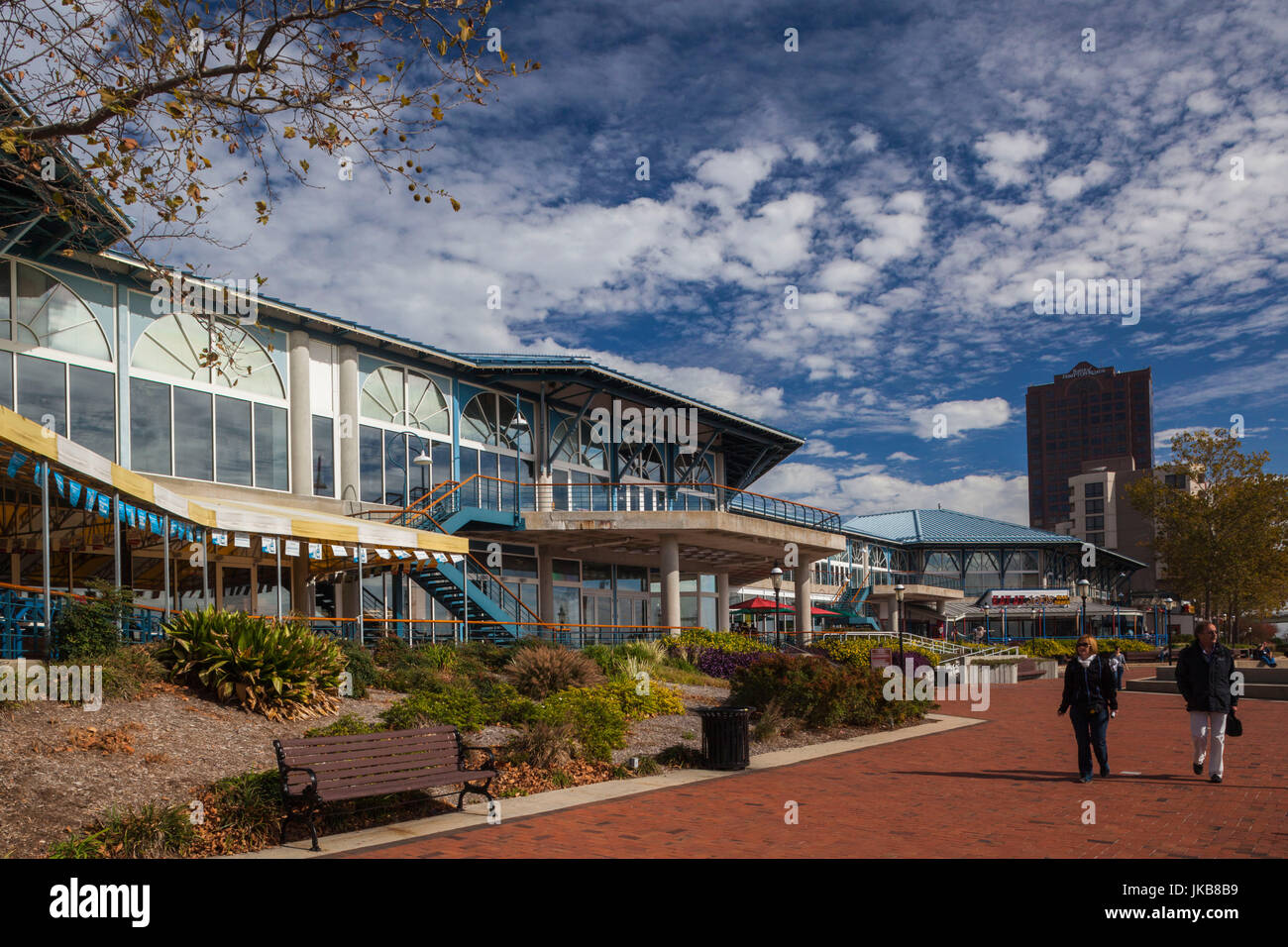 Waterside festival marketplace hi-res stock photography and images - Alamy
