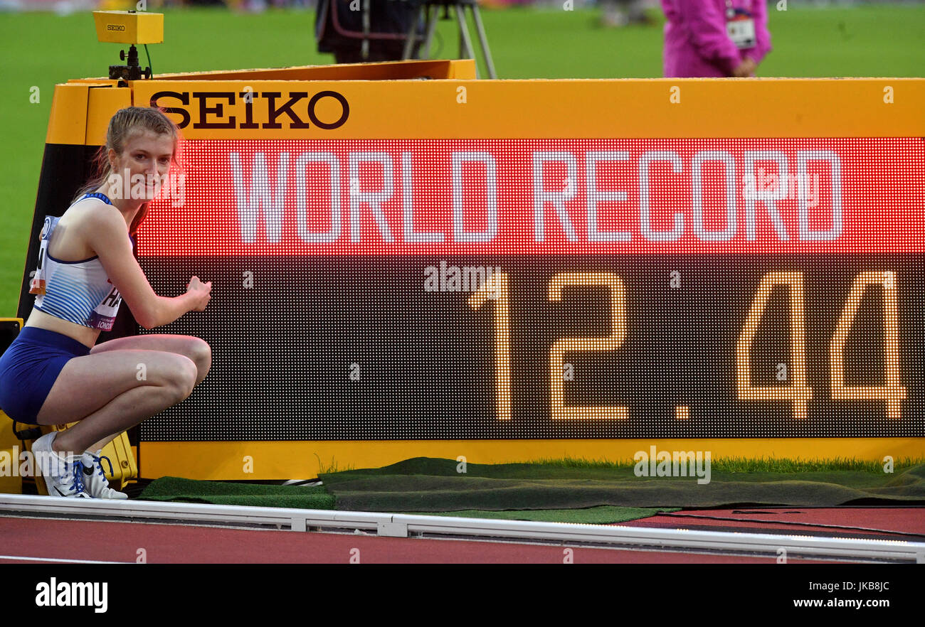 Great Britain's Sophie Hahn sets a new world record in the Women's 100m ...