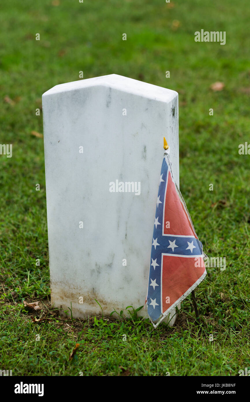Graves of confederate soldiers hi-res stock photography and images - Alamy