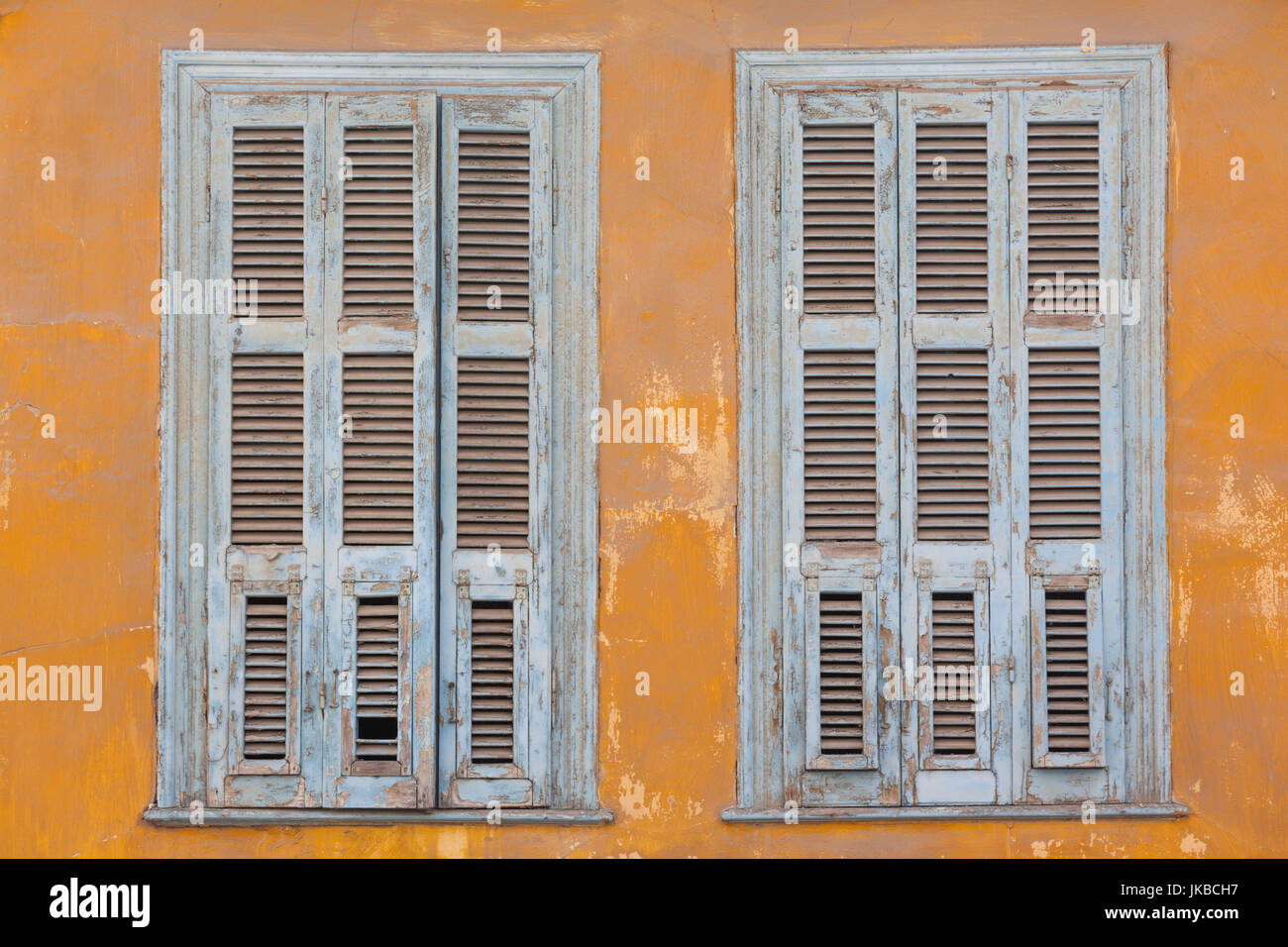 Old town window detail hi-res stock photography and images - Alamy