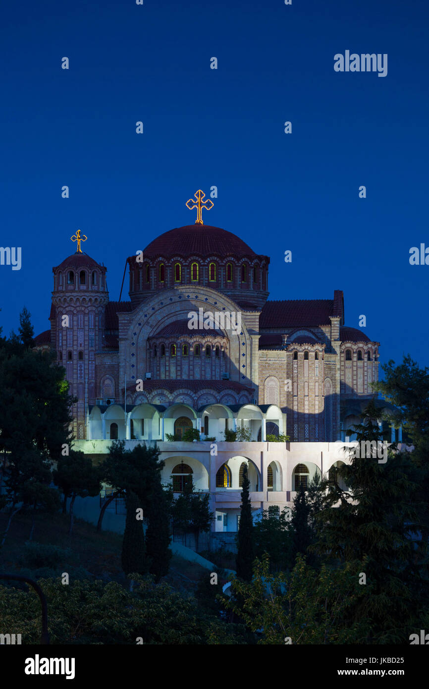 Greece, Central Macedonia Region, Thessaloniki, elevated city view from the Upper Town and the ...