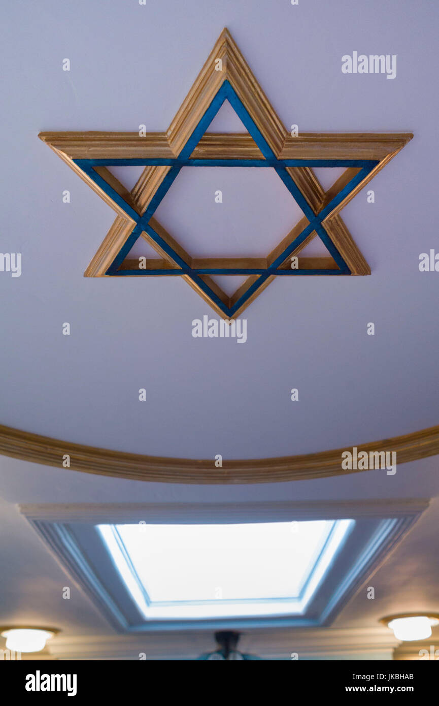 Eastern state penitentiary buildings hi-res stock photography and ...