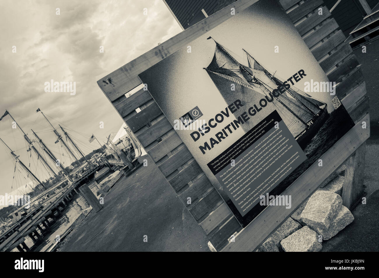 Maritime gloucester sign hi-res stock photography and images - Alamy