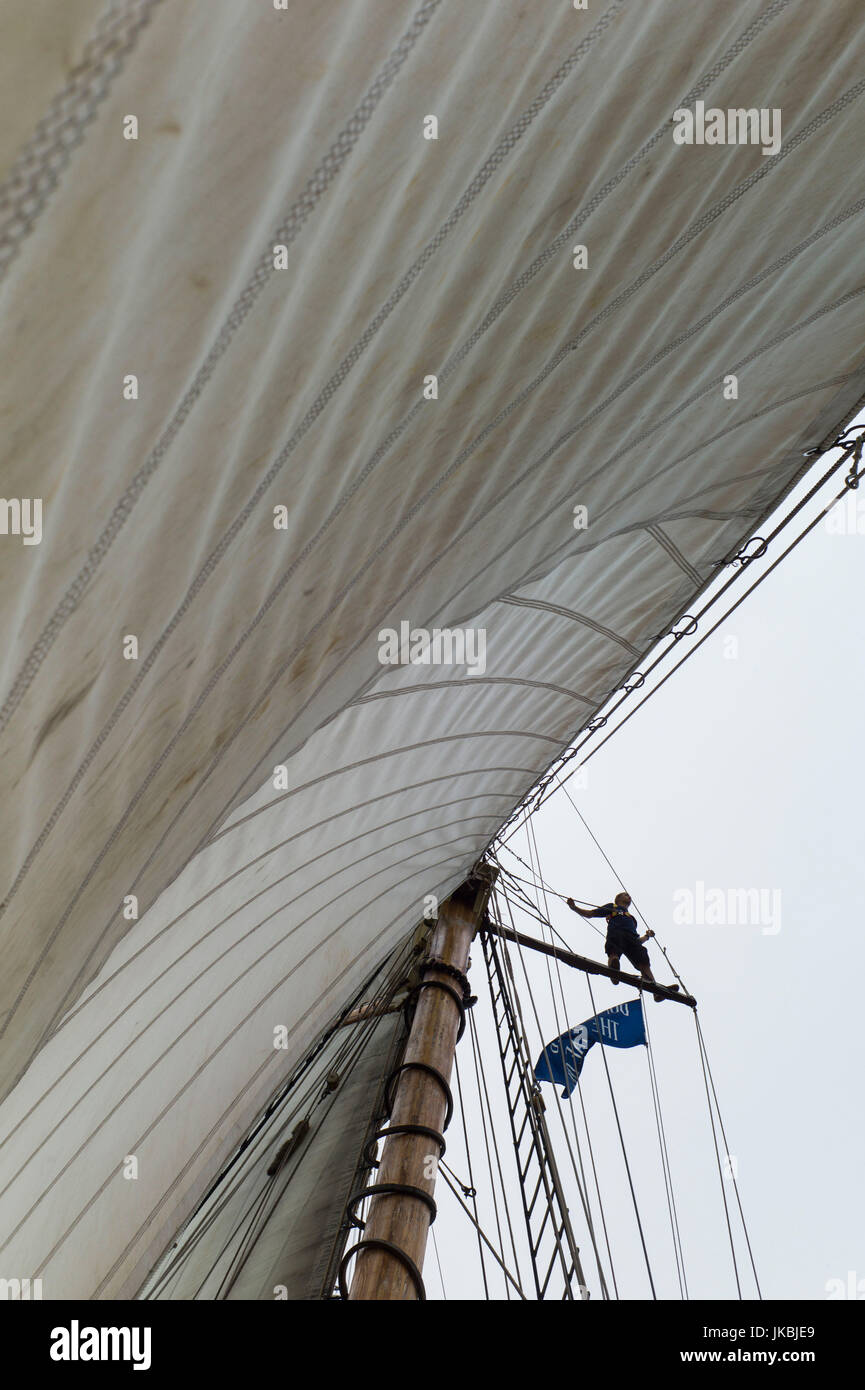 USA, Massachusetts, Gloucester, Schooner Festival, sailing ship lookout ...