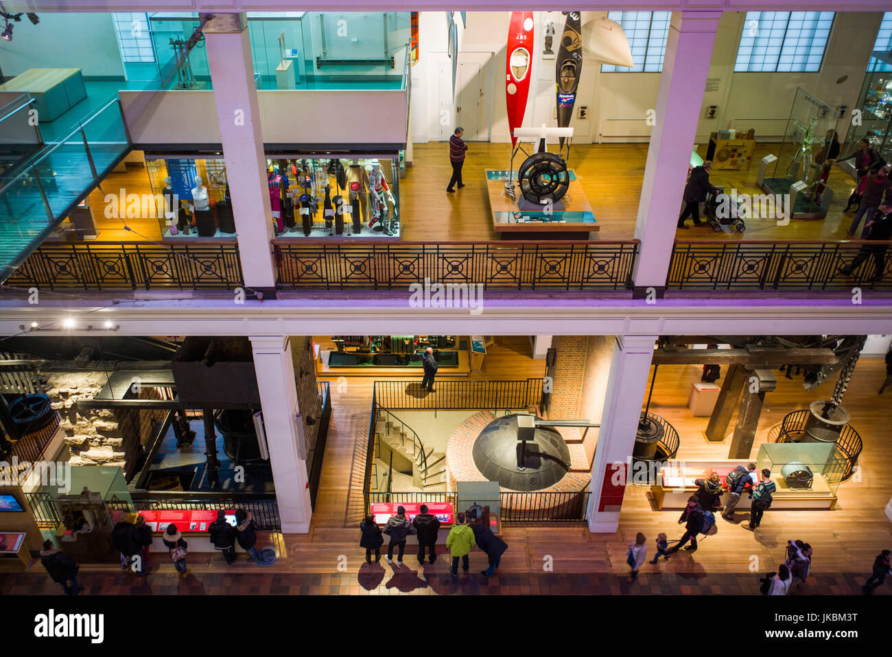 Museum technology hi-res stock photography and images - Alamy