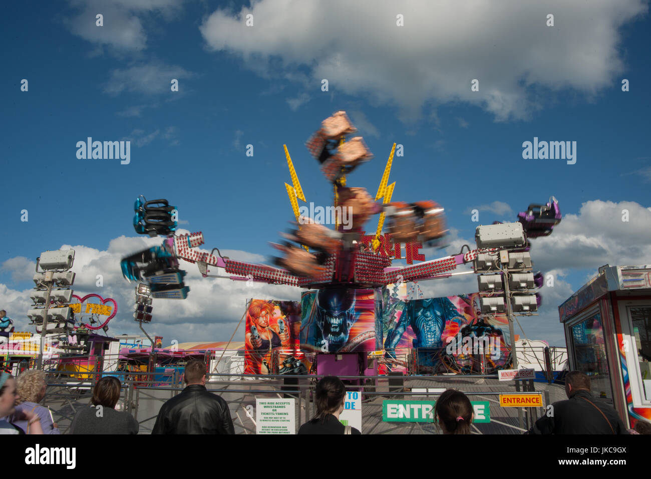 South coast funfair hi-res stock photography and images - Alamy