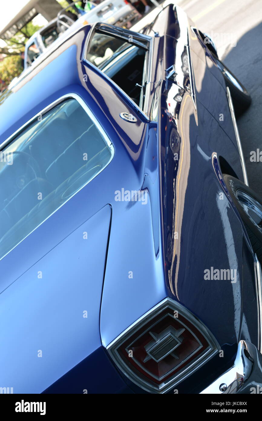 Blue vintage vehicles hi-res stock photography and images - Alamy