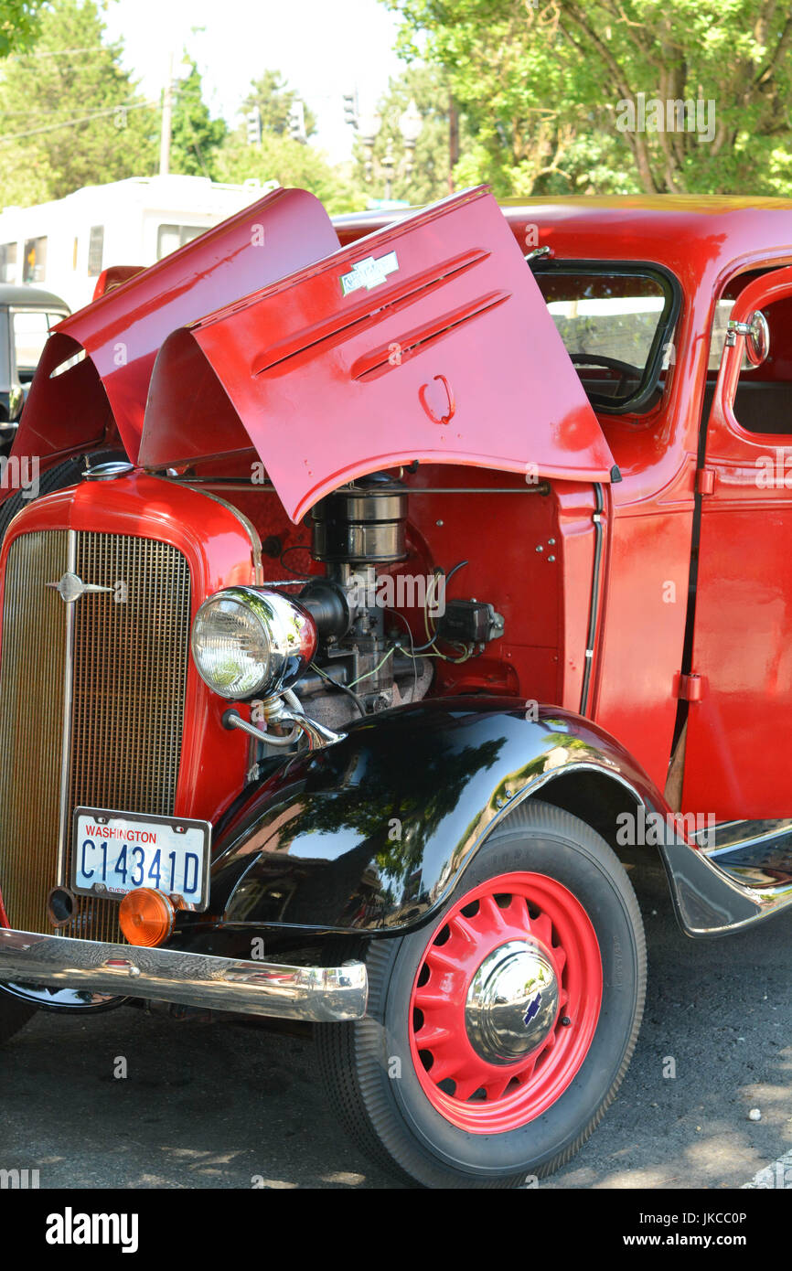 Red Vintage Cars Stock Photo - Alamy