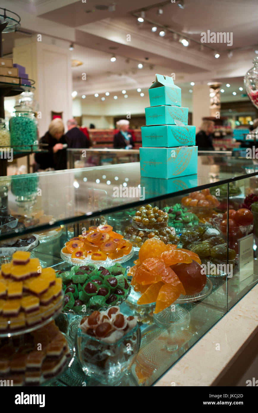 Candy store counter hi-res stock photography and images - Alamy