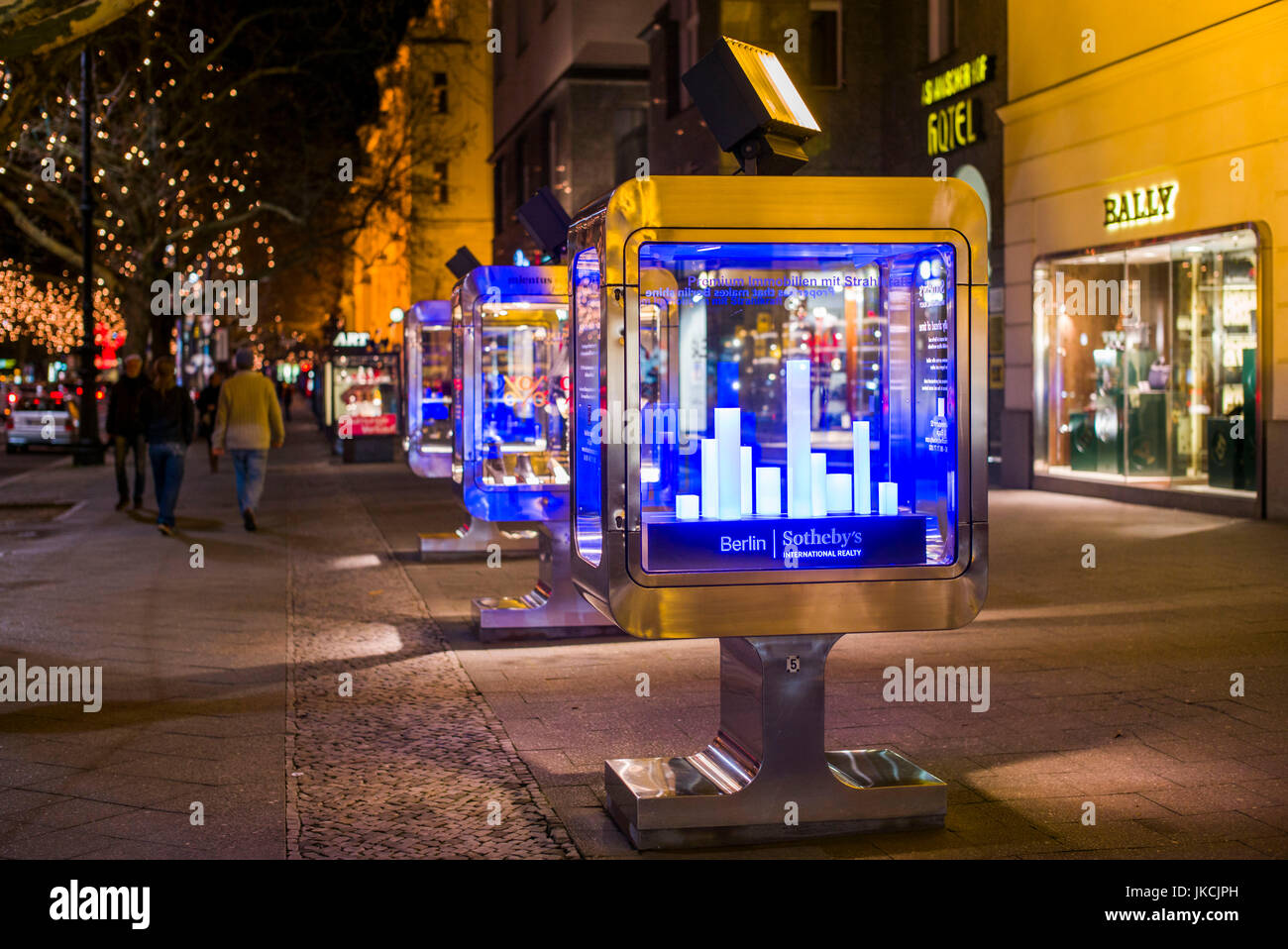 Germany, Berlin, Charlottenburg, Kurfurstendam shop displays, evening ...