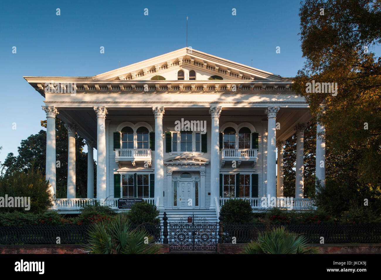 USA, North Carolina, Wilmington, The Bellamy Mansion Stock Photo - Alamy