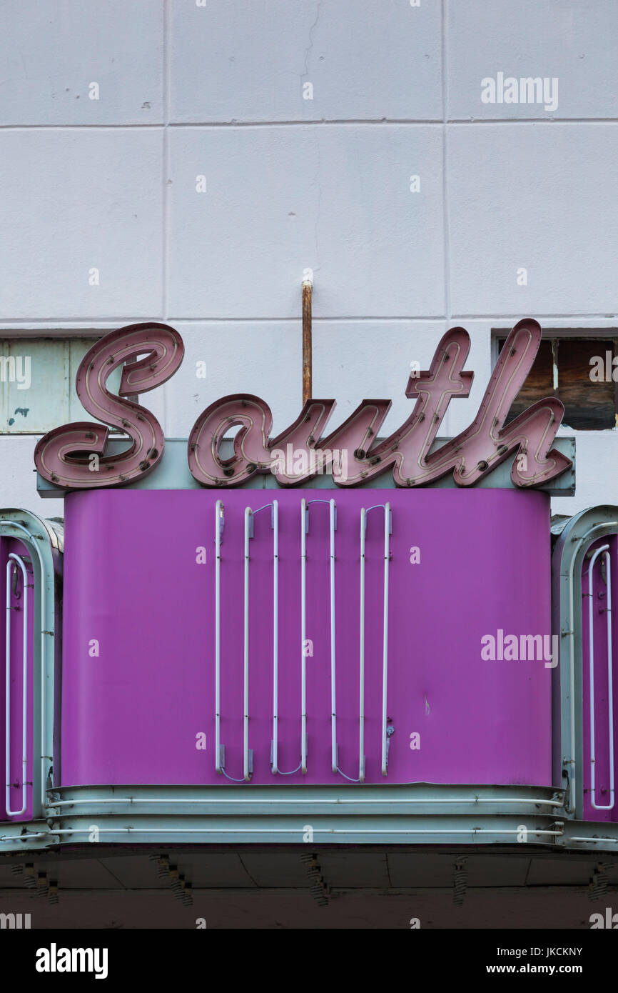 5 points theater marquee hi-res stock photography and images - Alamy