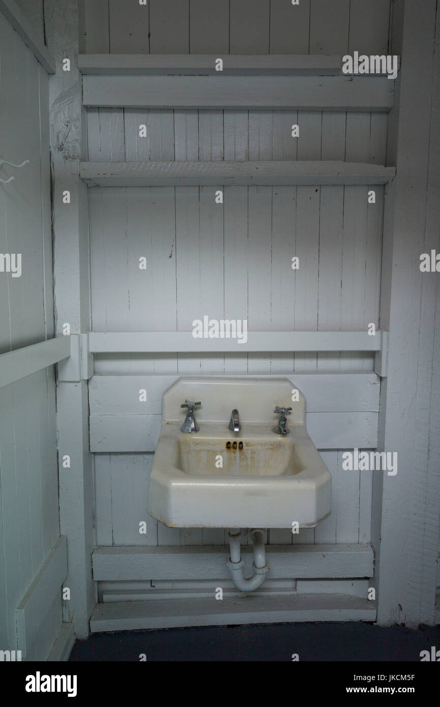 USA, Georgia, Warm Springs, Historic Pools Complex, hydro-therapy pools ...