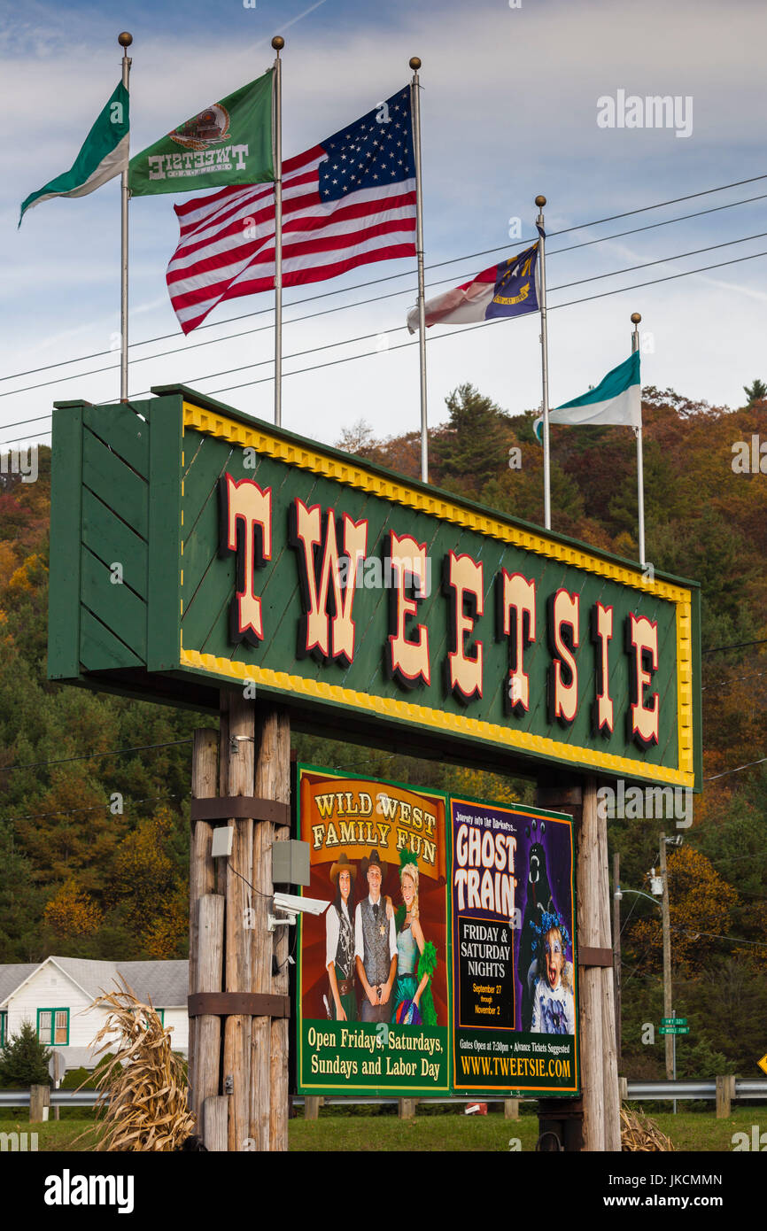 USA, North Carolina, Blowing Rock, sign for the Tweetsie Railroad ...
