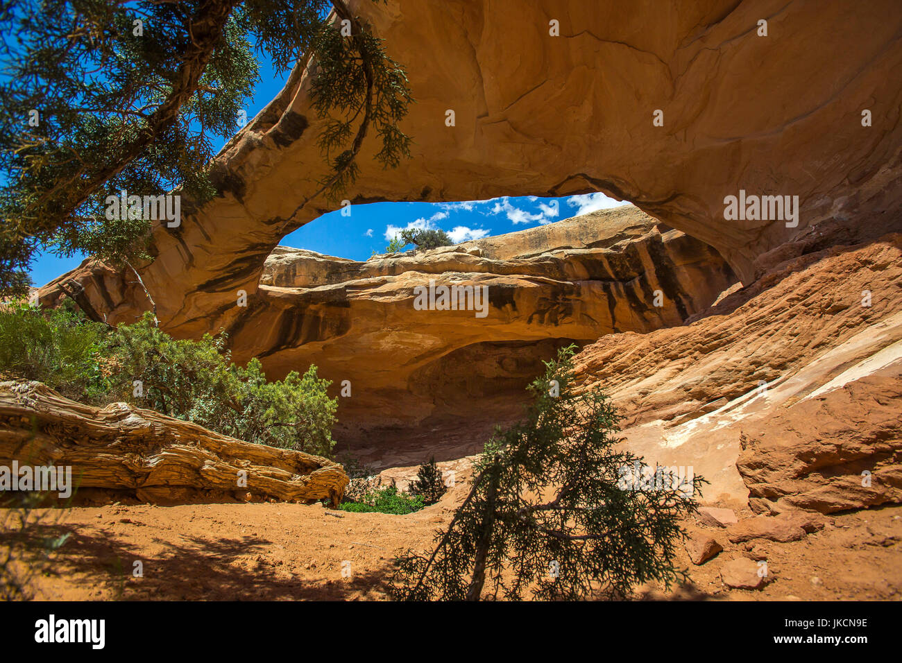 Uranium arch hi-res stock photography and images - Alamy