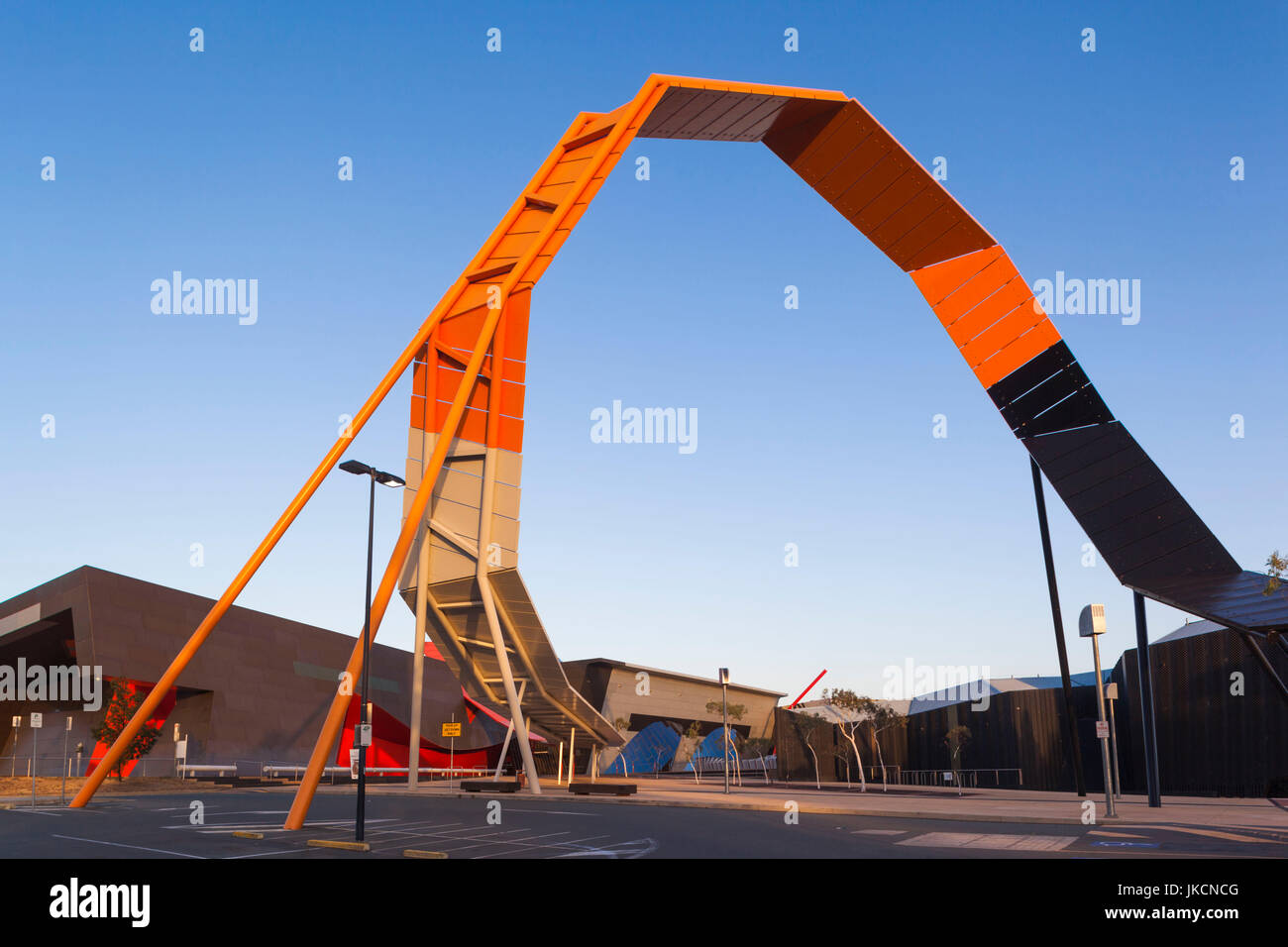 Aboriginal art australia uluru hi-res stock photography and images - Alamy