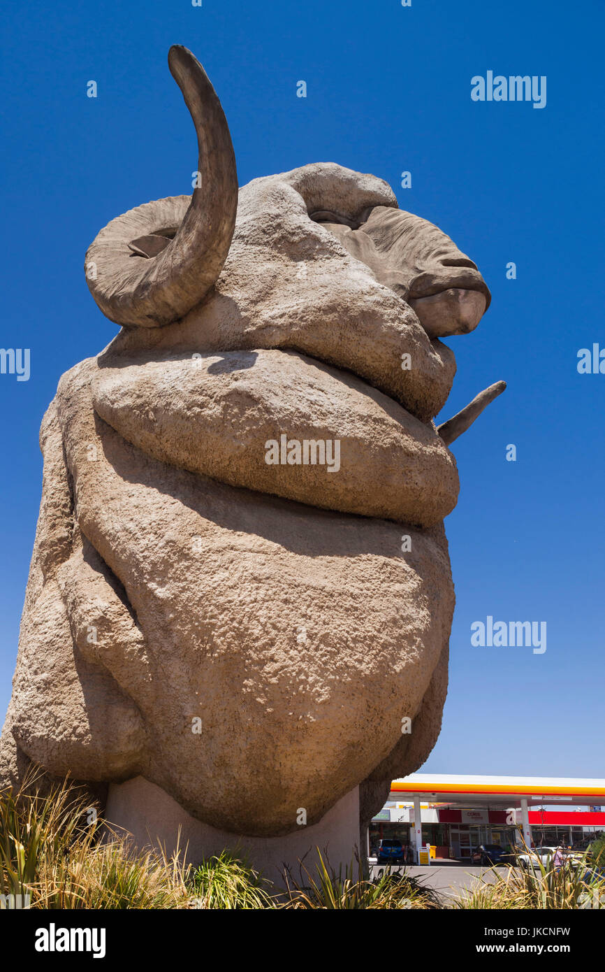 Australia, New South Wales, NSW, Goulburn, The Big Merino, sheep ...