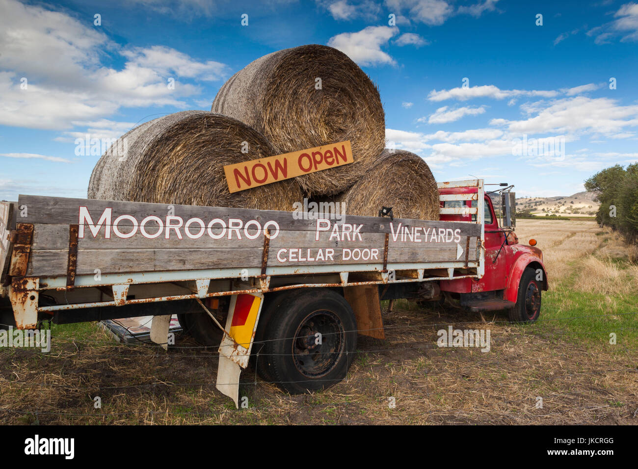 Australia, South Australia, Barossa Valley, Rowland Flat, Moorooroo ...