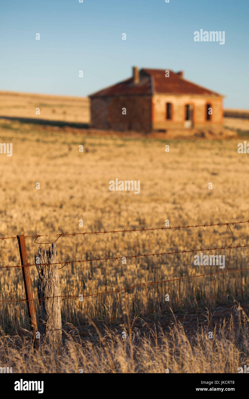 Australia, South Australia, Burra, former copper mining town, abandoned ...