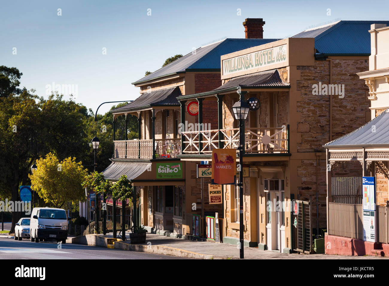 Australia, South Australia, Fleurieu Peninsula, Willunga, town view ...