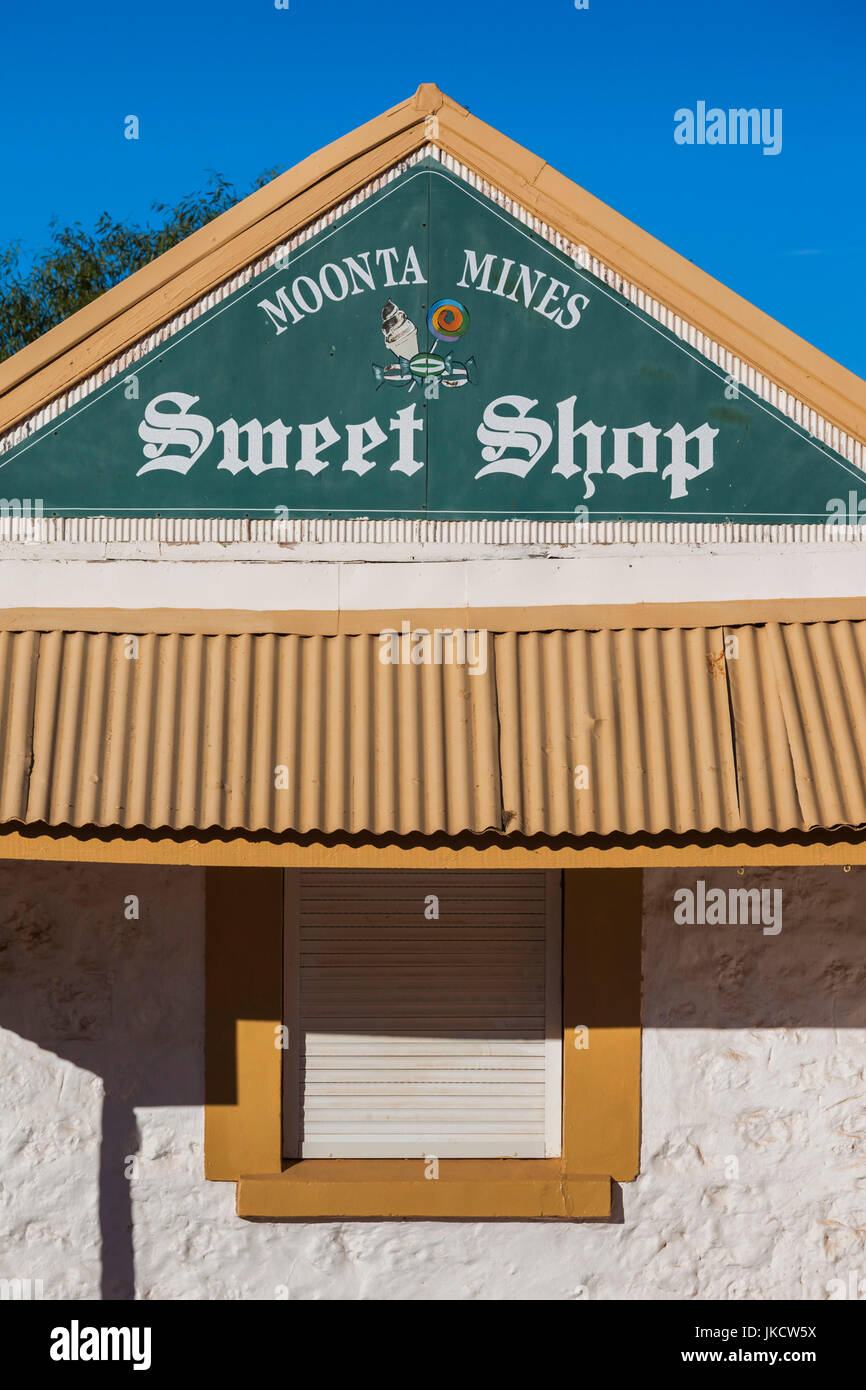 Moonta mines sweet shop in the old post office hi-res stock photography ...