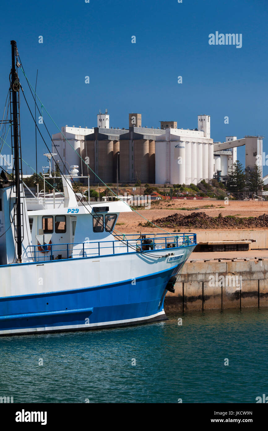 Australia, South Australia, Yorke Peninsula, Wallaroo, fishing fleet ...