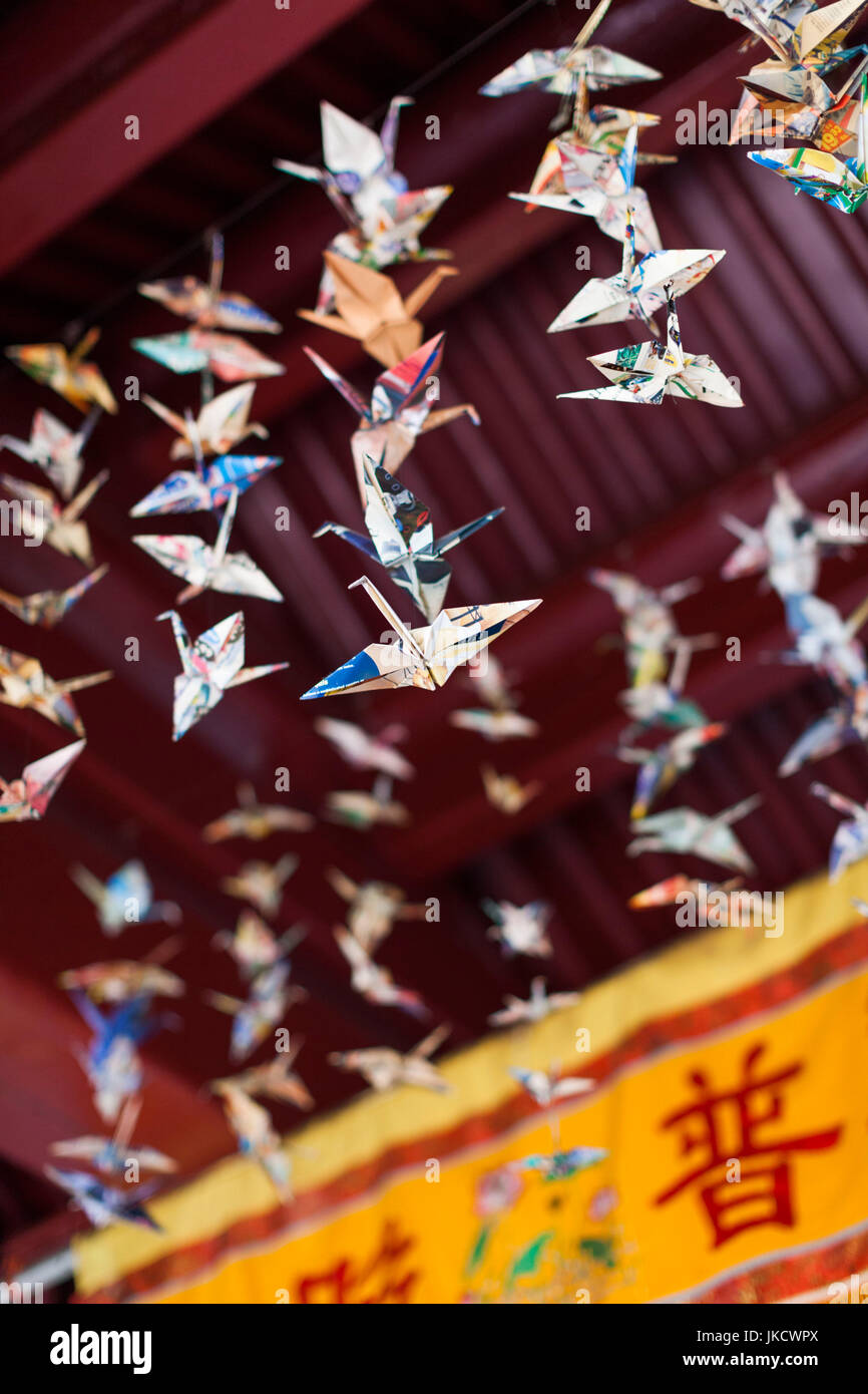 Paper wishing birds hi-res stock photography and images - Alamy