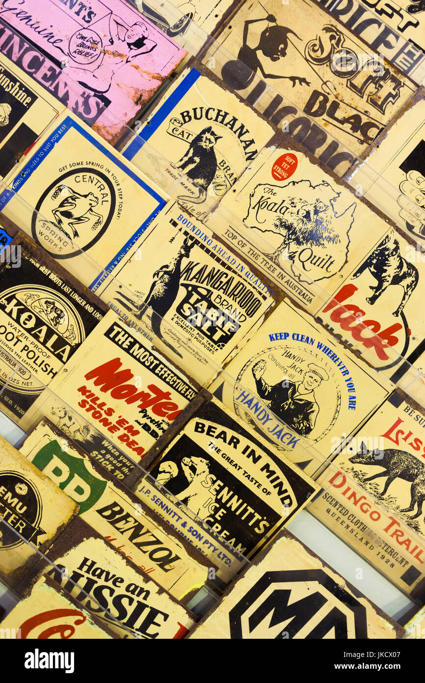 Australia, Victoria, VIC, Castlemaine, Restorers Barn, antique ...