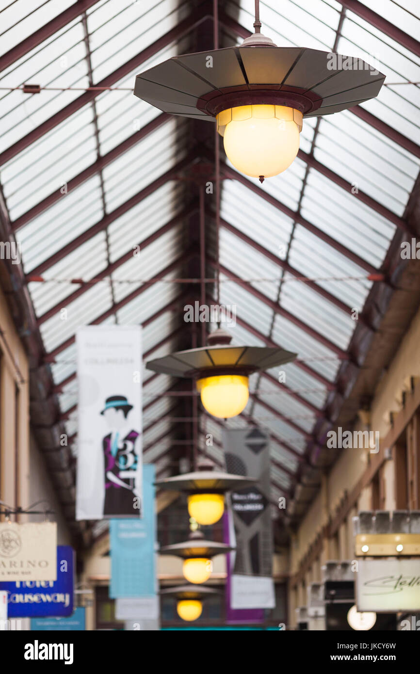 Arcade ceiling hi-res stock photography and images - Alamy