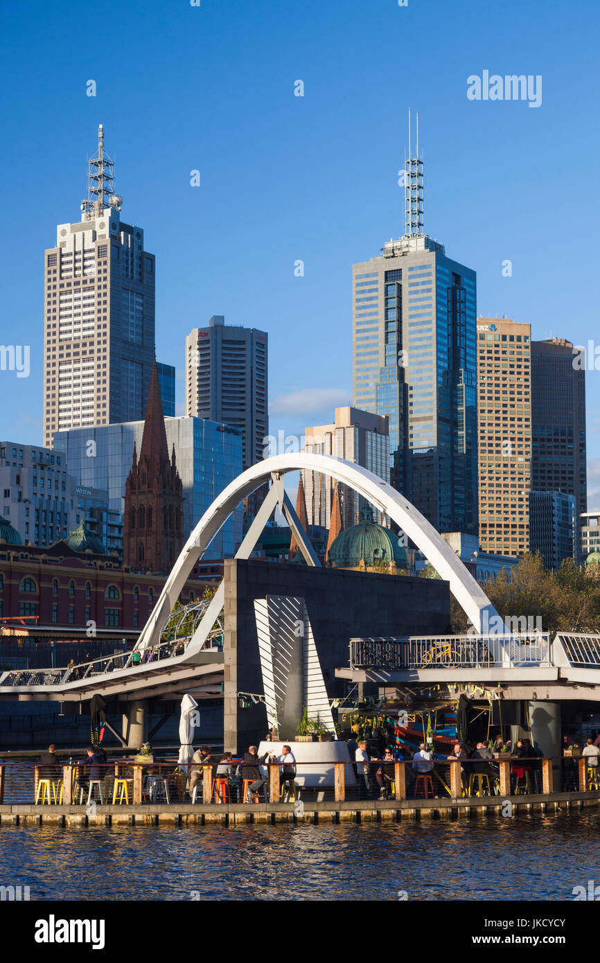 Australia, Victoria, VIC, Melbourne, skyline with Yarra River ...