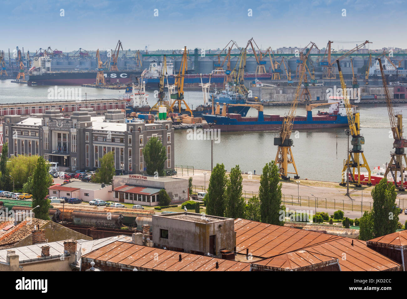 The port of constanta hi-res stock photography and images - Alamy