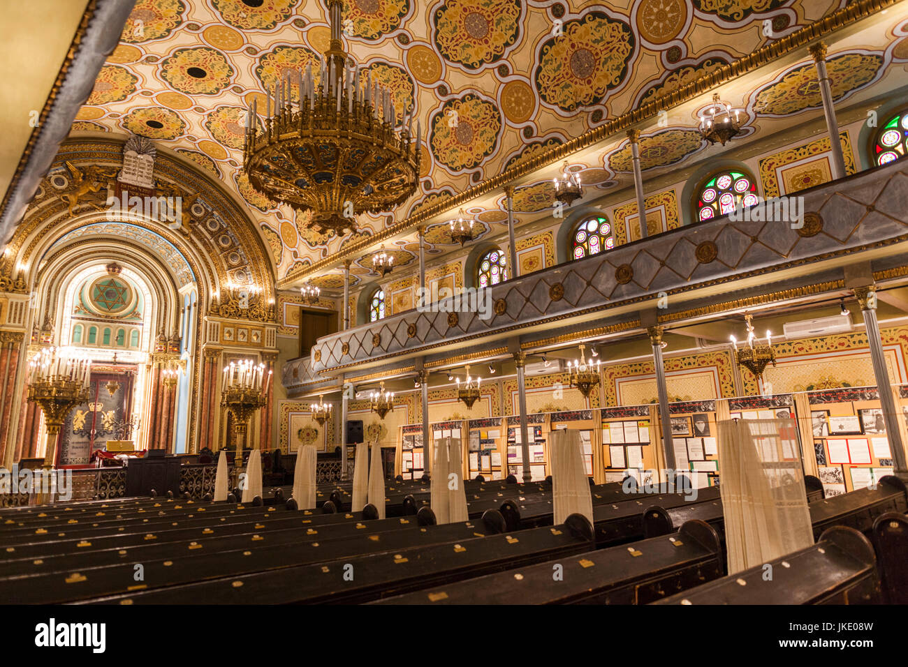 Romania, Bucharest, Grand Synagogue, interior Stock Photo - Alamy